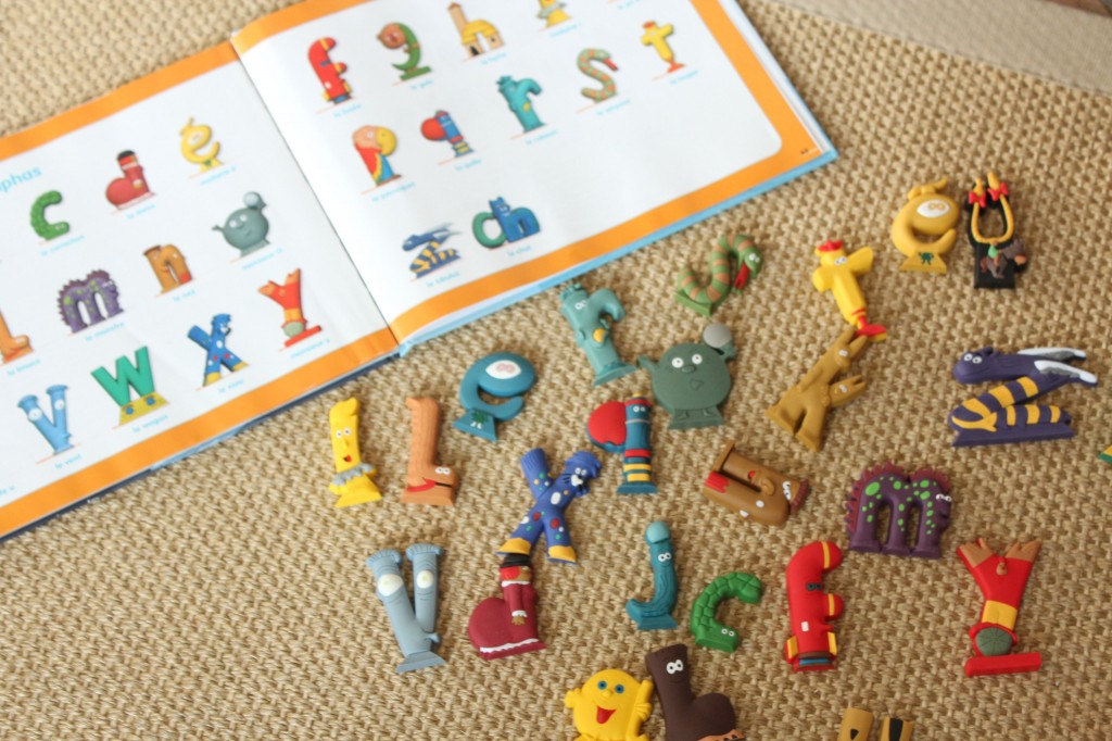 LES ALPHAS À LA MAISON: APPRENDRE EN S'AMUSANT. - Ritalechat